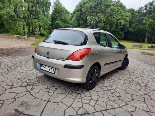 Коричневый Пежо 308 2009 в Рига, объемом двигателя 1.60 л и пробегом 120 тыс. км за 2200 €, фото 3 на AUTOMOTO.COM.LV