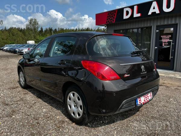 Brown Peugeot 308 2011 in Valmiera, with an engine capacity of 1.60 L and mileage of 0 thousand km for 3350 €, photo 3 on AUTOMOTO.COM.LV