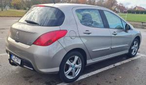 Brown Peugeot 308 2013 in Siauliai, with an engine capacity of 1.56 L and mileage of 369 thousand km for 4700 €, photo 7 on AUTOMOTO.COM.LV