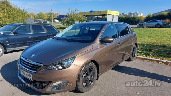Brūns Peugeot 308 2013 Tallina, ar dzinēja tilpumu 1.60 L un nobraukumu 123 tūkst. km par 7000 €, foto 3 vietnē AUTOMOTO.COM.LV