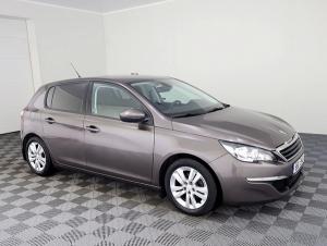 Brūns Peugeot 308 2013 Tallina, ar dzinēja tilpumu 1.60 L un nobraukumu 93 tūkst. km par 3999 €, foto  vietnē AUTOMOTO.COM.LV