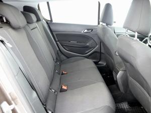 Brūns Peugeot 308 2013 Tallina, ar dzinēja tilpumu 1.60 L un nobraukumu 93 tūkst. km par 3999 €, foto 16 vietnē AUTOMOTO.COM.LV