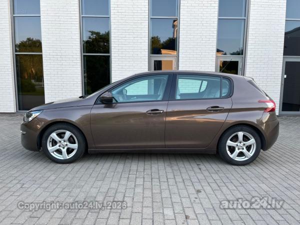 Brown Peugeot 308 2014 in Tallinn, with an engine capacity of 1.60 L and mileage of 0 thousand km for 4999 €, photo 3 on AUTOMOTO.COM.LV