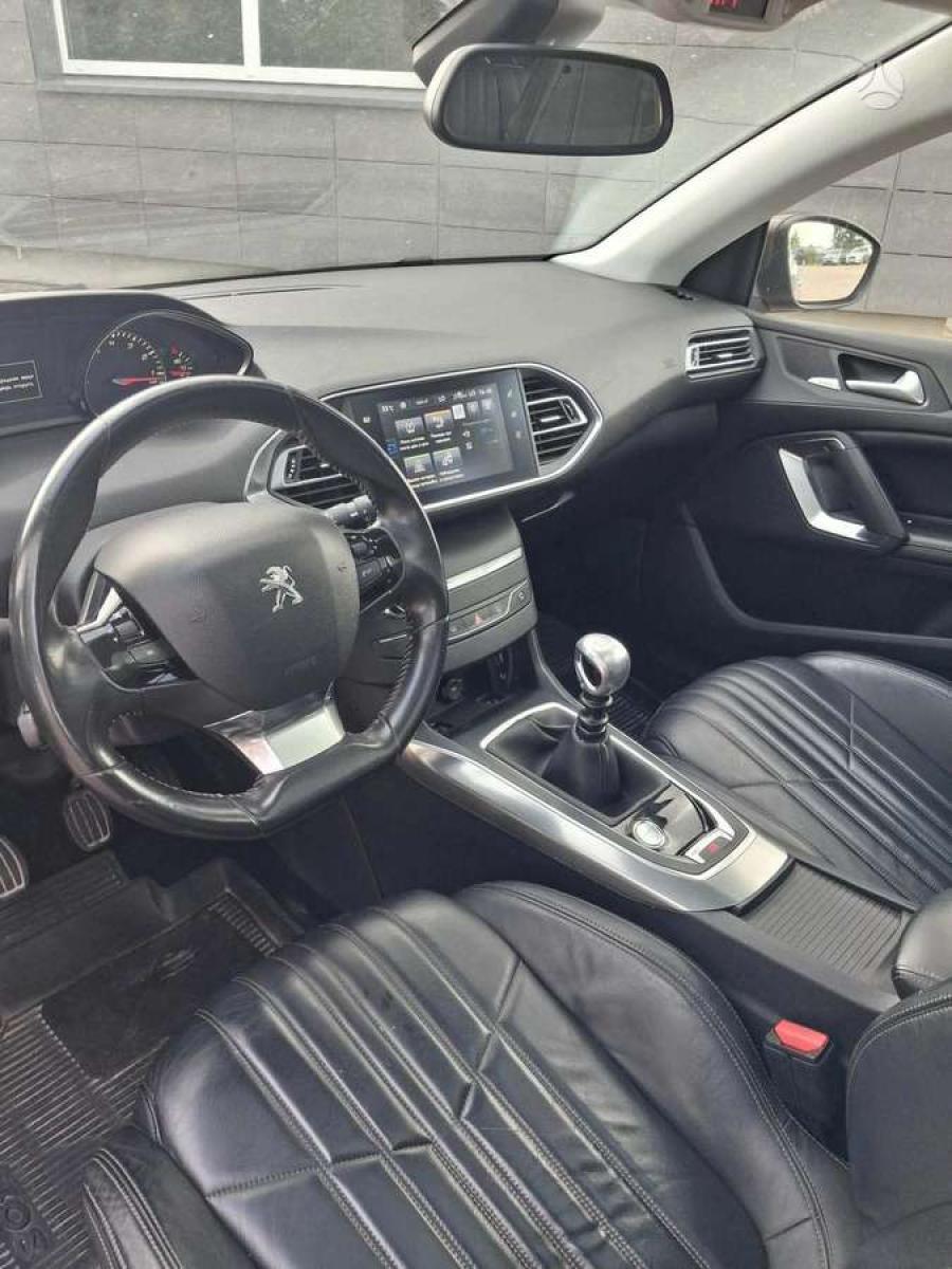 Brūns Peugeot 308 2014 Raseiniai, ar dzinēja tilpumu 1.60 L un nobraukumu 118 tūkst. km par 3999 €, foto 15 vietnē AUTOMOTO.COM.LV