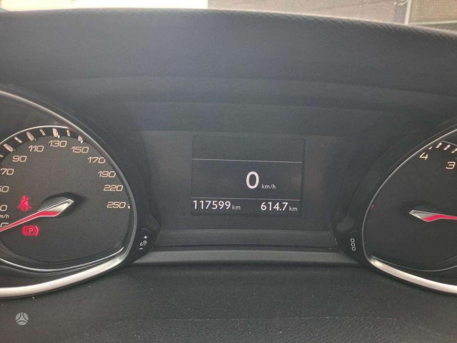 Brūns Peugeot 308 2014 Raseiniai, ar dzinēja tilpumu 1.60 L un nobraukumu 118 tūkst. km par 3999 €, foto 26 vietnē AUTOMOTO.COM.LV