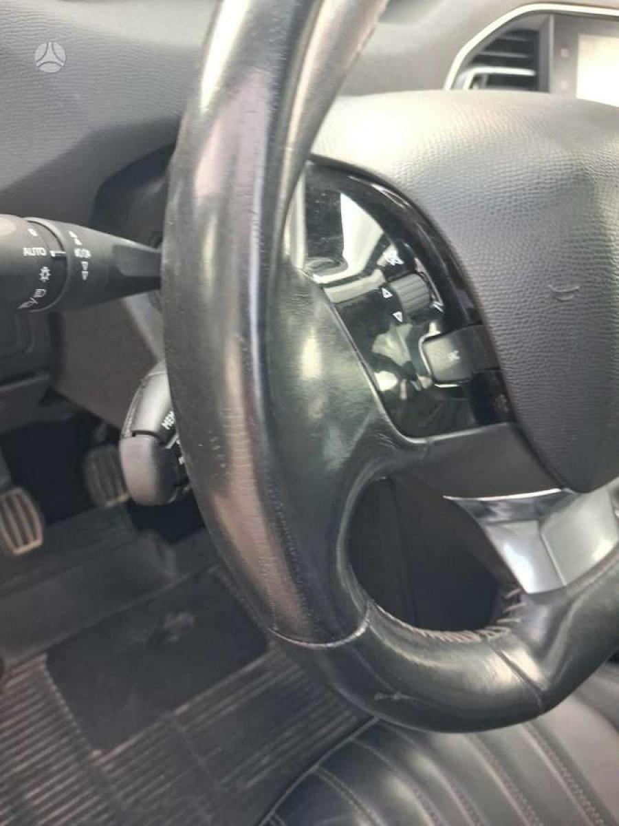 Brūns Peugeot 308 2014 Raseiniai, ar dzinēja tilpumu 1.60 L un nobraukumu 118 tūkst. km par 3999 €, foto 27 vietnē AUTOMOTO.COM.LV