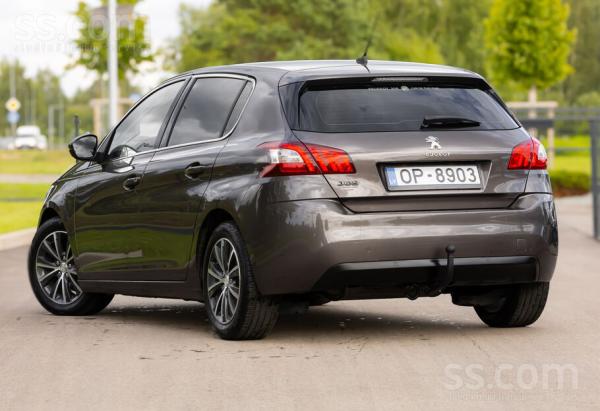 Brown Peugeot 308 2015 in Jelgava, with an engine capacity of 1.20 L and mileage of 0 thousand km for 6500 €, photo 6 on AUTOMOTO.COM.LV