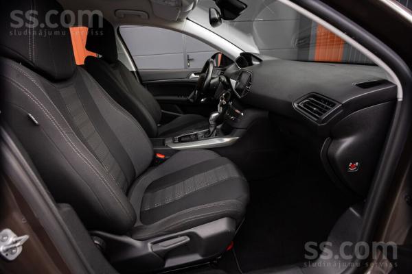 Brown Peugeot 308 2015 in Jelgava, with an engine capacity of 1.20 L and mileage of 0 thousand km for 6500 €, photo 7 on AUTOMOTO.COM.LV