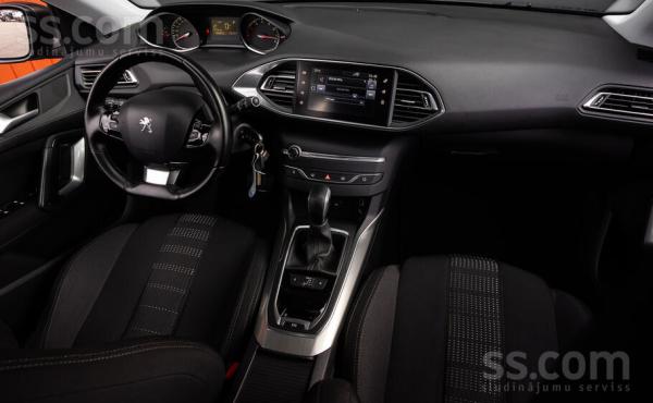 Brown Peugeot 308 2015 in Jelgava, with an engine capacity of 1.20 L and mileage of 0 thousand km for 6500 €, photo 9 on AUTOMOTO.COM.LV
