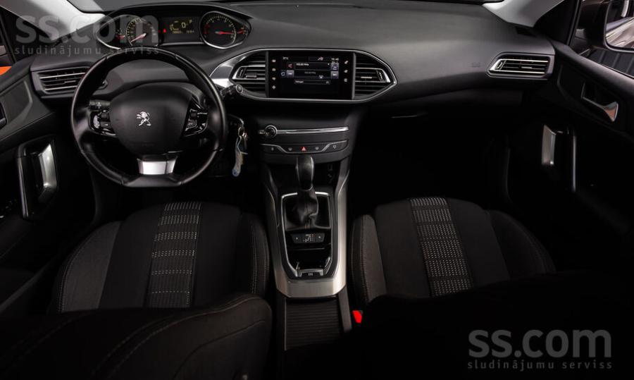Brown Peugeot 308 2015 in Jelgava, with an engine capacity of 1.20 L and mileage of 0 thousand km for 6500 €, photo 11 on AUTOMOTO.COM.LV