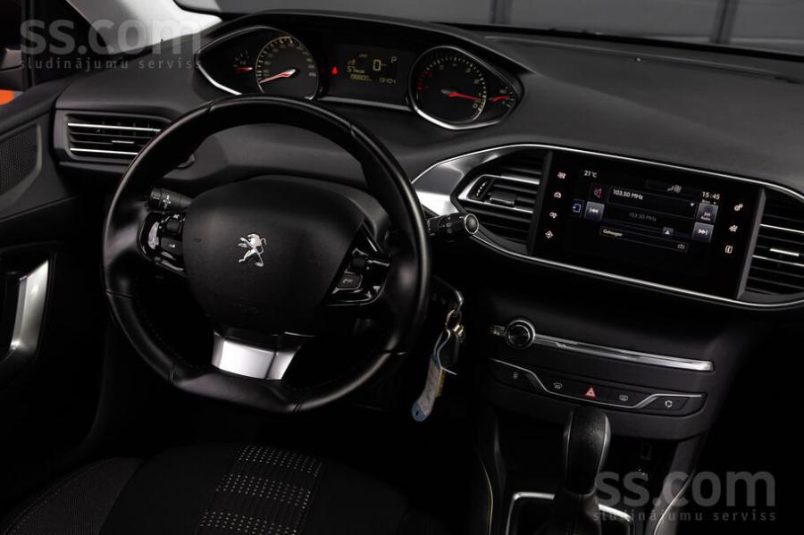 Brown Peugeot 308 2015 in Jelgava, with an engine capacity of 1.20 L and mileage of 0 thousand km for 6500 €, photo 12 on AUTOMOTO.COM.LV