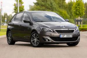 Brown Peugeot 308 2015 in Jelgava, with an engine capacity of 1.20 L and mileage of 199 thousand km for 6500 €, photo 4 on AUTOMOTO.COM.LV