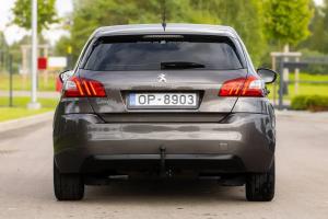 Brown Peugeot 308 2015 in Jelgava, with an engine capacity of 1.20 L and mileage of 199 thousand km for 6500 €, photo 6 on AUTOMOTO.COM.LV