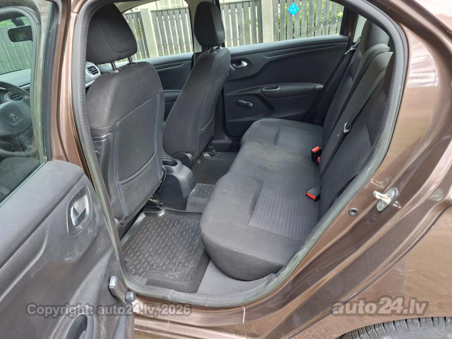 Brown Peugeot 308 2014 in Tallinn, with an engine capacity of 1.20 L and mileage of 135 thousand km for 2500 €, photo 8 on AUTOMOTO.COM.LV