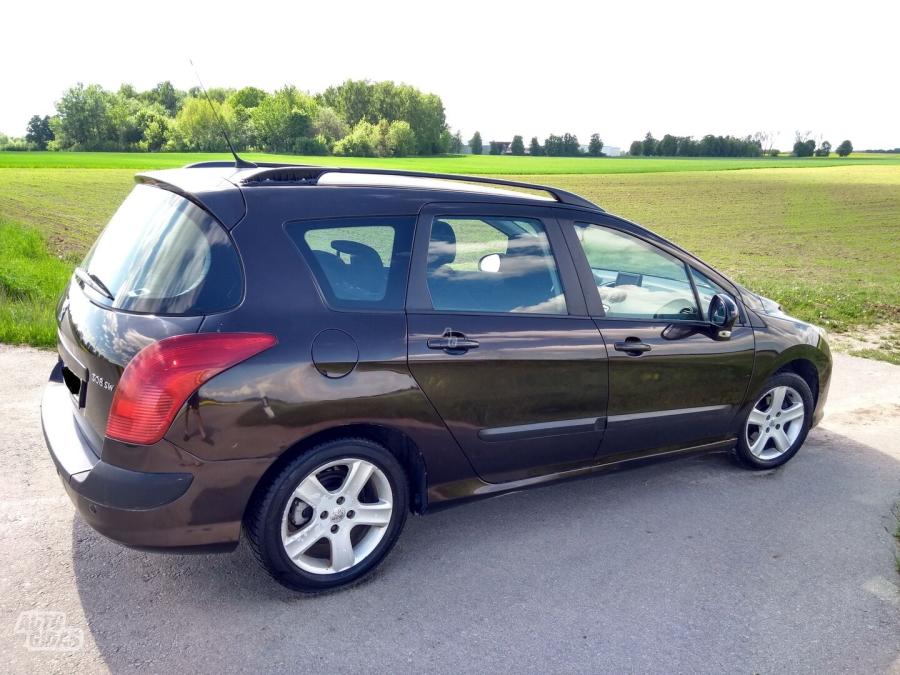 Brown Peugeot 308 2012 in Vilkaviskis, with an engine capacity of 1.60 L and mileage of 270 thousand km for 1950 €, photo 8 on AUTOMOTO.COM.LV