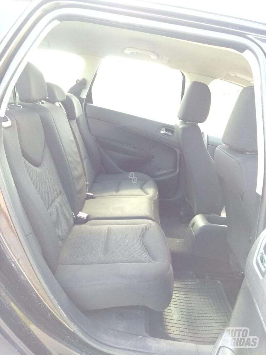 Brown Peugeot 308 2012 in Vilkaviskis, with an engine capacity of 1.60 L and mileage of 270 thousand km for 1950 €, photo 19 on AUTOMOTO.COM.LV