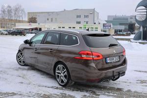 Brown Peugeot 308 2014 in Alytus, with an engine capacity of 2.00 L and mileage of 275 thousand km for 6950 €, photo 3 on AUTOMOTO.COM.LV