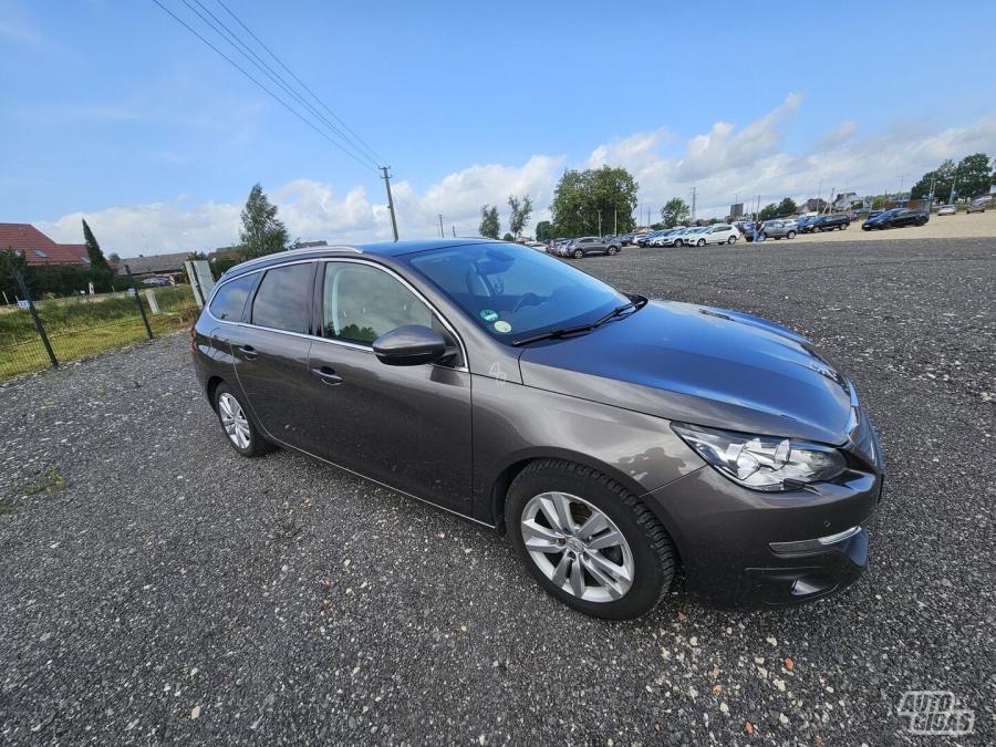 Brown Peugeot 308 2014 in Taurage, with an engine capacity of 1.60 L and mileage of 288 thousand km for 3999 €, photo 3 on AUTOMOTO.COM.LV