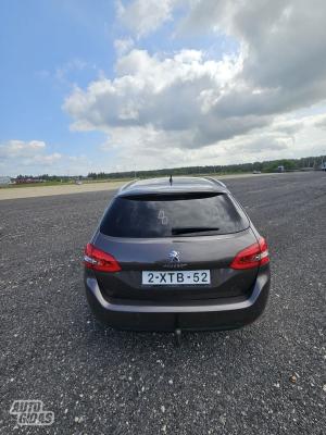 Brown Peugeot 308 2014 in Taurage, with an engine capacity of 1.60 L and mileage of 288 thousand km for 3999 €, photo 4 on AUTOMOTO.COM.LV