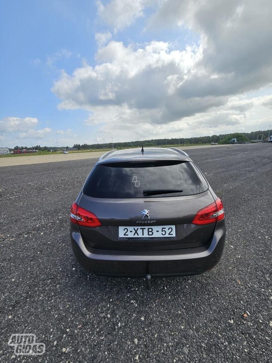 Brown Peugeot 308 2014 in Taurage, with an engine capacity of 1.60 L and mileage of 288 thousand km for 3999 €, photo 4 on AUTOMOTO.COM.LV