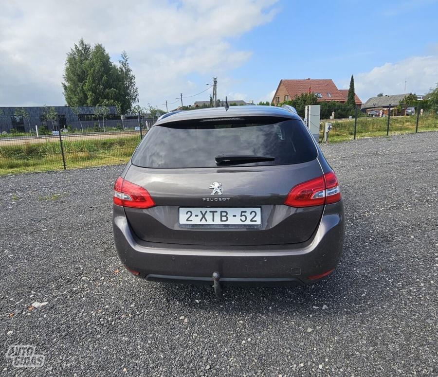 Brown Peugeot 308 2014 in Taurage, with an engine capacity of 1.60 L and mileage of 288 thousand km for 3999 €, photo 5 on AUTOMOTO.COM.LV