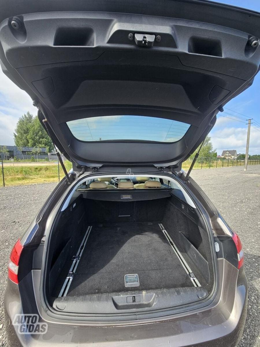 Brown Peugeot 308 2014 in Taurage, with an engine capacity of 1.60 L and mileage of 288 thousand km for 3999 €, photo 12 on AUTOMOTO.COM.LV