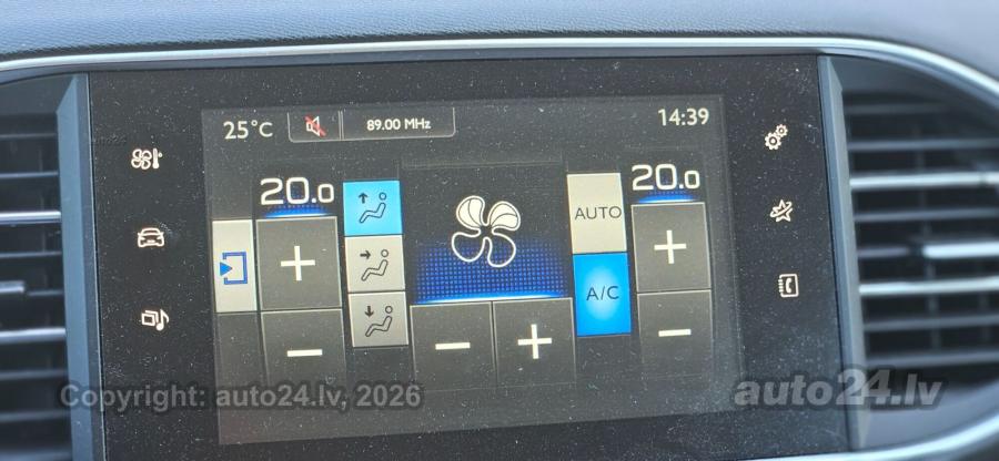 Brūns Peugeot 308 2015 Kohtla-Jerve, ar dzinēja tilpumu 1.60 L un nobraukumu 0 tūkst. km par 5200 €, foto 7 vietnē AUTOMOTO.COM.LV