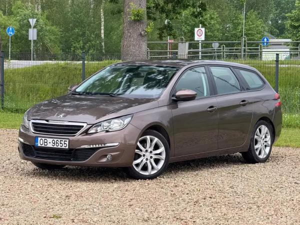 Brūns Peugeot 308 2015 Jelgava, ar dzinēja tilpumu 1.20 L un nobraukumu 151 tūkst. km par 5500 €, foto 1 vietnē AUTOMOTO.COM.LV