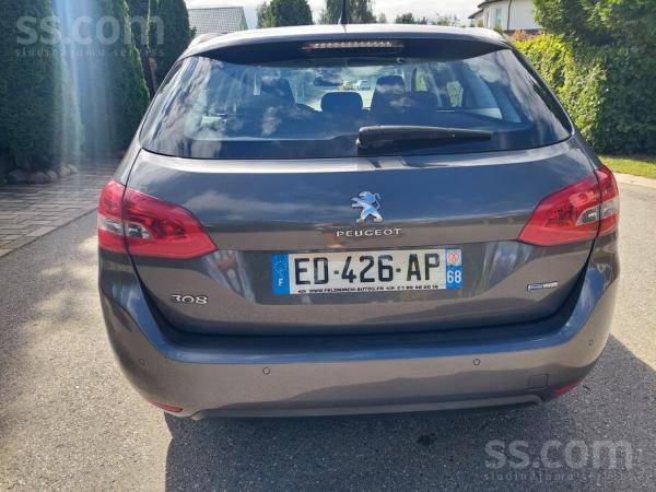 Brown Peugeot 308 2016 in Riga, with an engine capacity of 1.20 L and mileage of 0 thousand km for 6385 €, photo 7 on AUTOMOTO.COM.LV