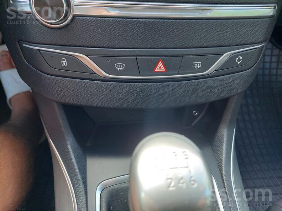 Brūns Peugeot 308 2016 Rīga, ar dzinēja tilpumu 1.20 L un nobraukumu 0 tūkst. km par 6385 €, foto 21 vietnē AUTOMOTO.COM.LV