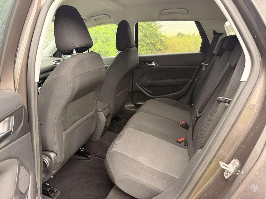 Brūns Peugeot 308 2016 Tauragė, ar dzinēja tilpumu 1.56 L un nobraukumu 381 tūkst. km par 5400 €, foto 16 vietnē AUTOMOTO.COM.LV