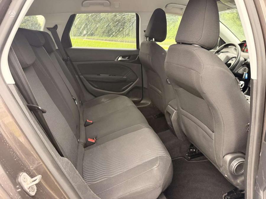 Brūns Peugeot 308 2016 Tauragė, ar dzinēja tilpumu 1.56 L un nobraukumu 381 tūkst. km par 5400 €, foto 17 vietnē AUTOMOTO.COM.LV