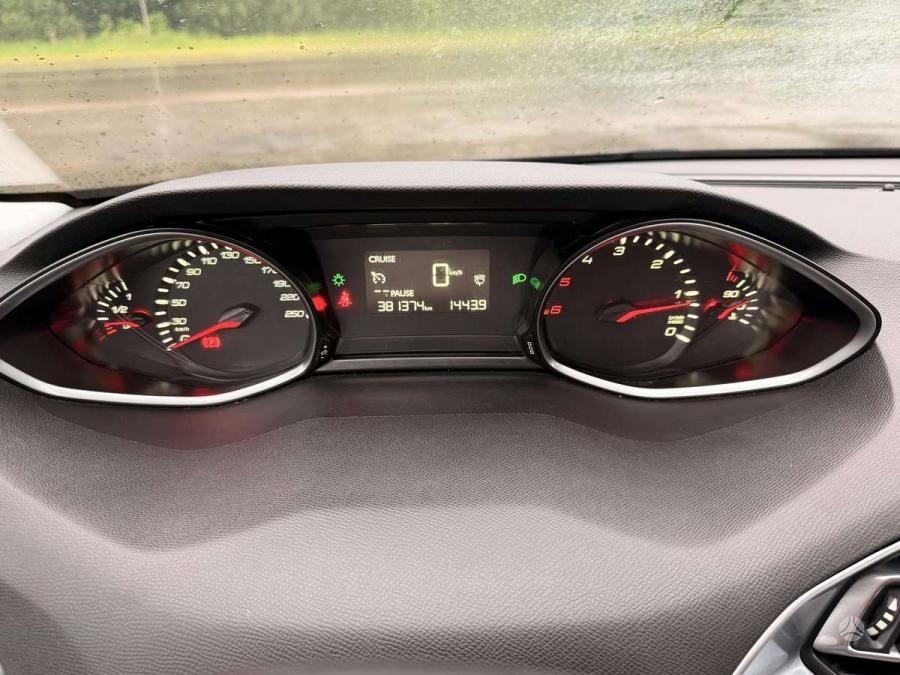 Brūns Peugeot 308 2016 Tauragė, ar dzinēja tilpumu 1.56 L un nobraukumu 381 tūkst. km par 5400 €, foto 25 vietnē AUTOMOTO.COM.LV