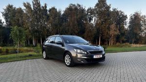 Brown Peugeot 308 2016 in Utena, with an engine capacity of 1.20 L and mileage of 296 thousand km for 3250 €, photo 3 on AUTOMOTO.COM.LV