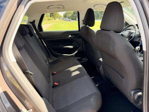 Brūns Peugeot 308 2016 Tauragė, ar dzinēja tilpumu 1.56 L un nobraukumu 381 tūkst. km par 5100 €, foto 17 vietnē AUTOMOTO.COM.LV
