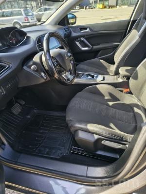 Brown Peugeot 308 2017 in Madona, with an engine capacity of 1.60 L and mileage of 184 thousand km for 6500 €, photo 11 on AUTOMOTO.COM.LV