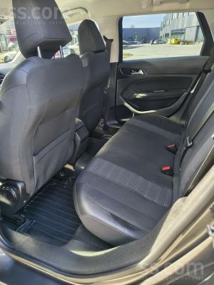 Brown Peugeot 308 2017 in Madona, with an engine capacity of 1.60 L and mileage of 184 thousand km for 6500 €, photo 13 on AUTOMOTO.COM.LV