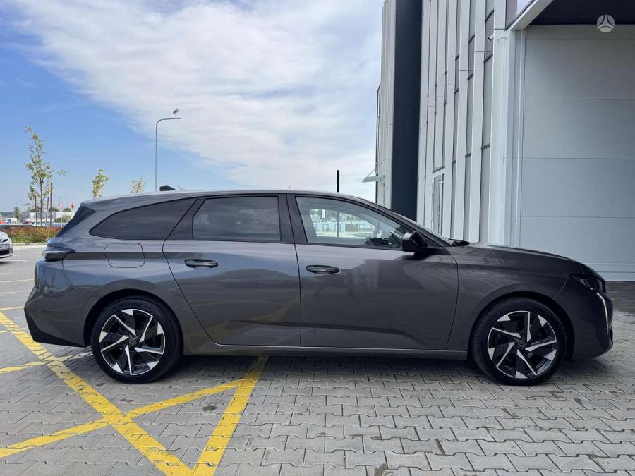 Brūns Peugeot 308 2023 Viļņa, ar dzinēja tilpumu 1.50 L un nobraukumu 188 tūkst. km par 12451 €, foto 4 vietnē AUTOMOTO.COM.LV