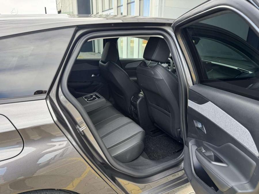 Brūns Peugeot 308 2023 Viļņa, ar dzinēja tilpumu 1.50 L un nobraukumu 188 tūkst. km par 12451 €, foto 12 vietnē AUTOMOTO.COM.LV