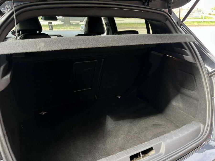 Peugeot 308 2016 Šauļi, ar dzinēja tilpumu 2.00 L un nobraukumu 247 tūkst. km par 8350 €, foto 13 vietnē AUTOMOTO.COM.LV