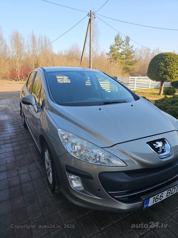 Zaļš Peugeot 308 2011 Tallina, ar dzinēja tilpumu 1.60 L un nobraukumu 90 tūkst. km par 3300 €, foto 2 vietnē AUTOMOTO.COM.LV