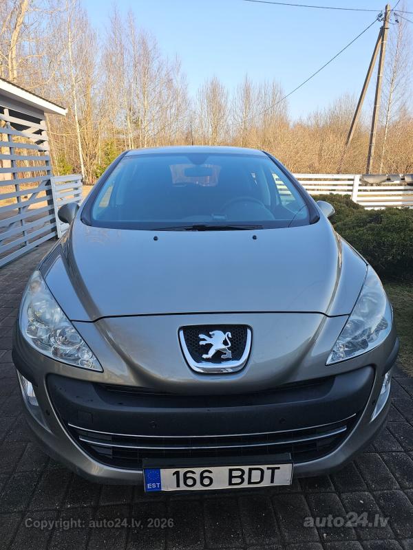 Zaļš Peugeot 308 2011 Tallina, ar dzinēja tilpumu 1.60 L un nobraukumu 90 tūkst. km par 3300 €, foto 3 vietnē AUTOMOTO.COM.LV
