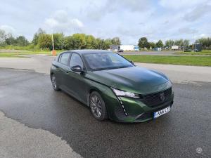Green Peugeot 308 2022 in Kaunas, with an engine capacity of 1.20 L and mileage of 83 thousand km for 10285 €, photo 4 on AUTOMOTO.COM.LV