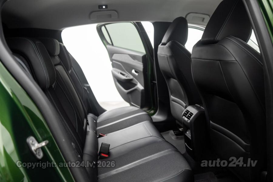 Zaļš Peugeot 308 2022 Tallina, ar dzinēja tilpumu 1.20 L un nobraukumu 75 tūkst. km par 17999 €, foto 12 vietnē AUTOMOTO.COM.LV