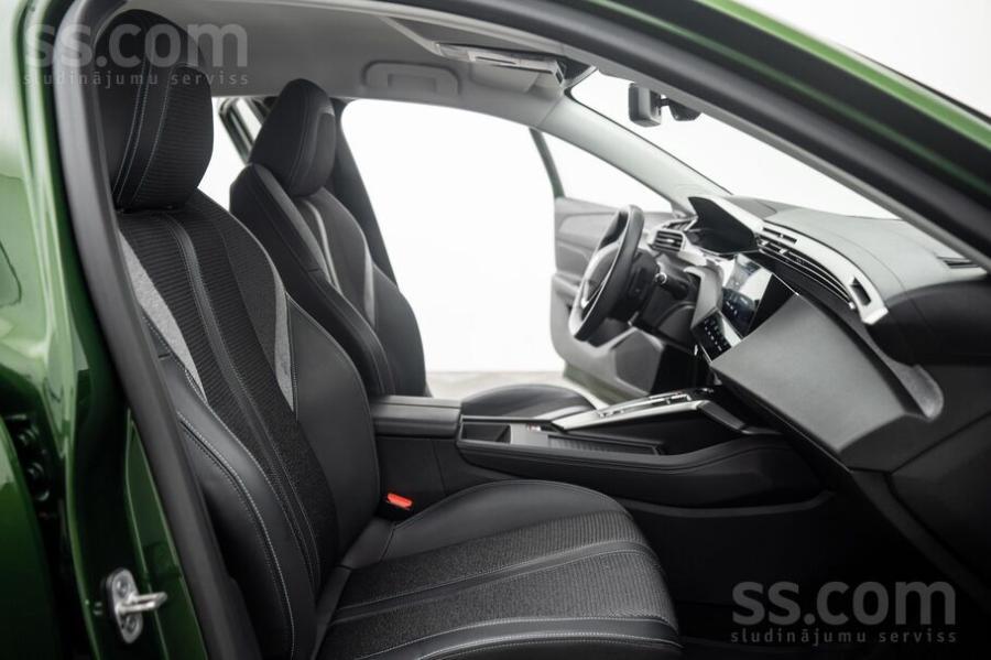 Zaļš Peugeot 308 2022 Tallina, ar dzinēja tilpumu 1.20 L un nobraukumu 75 tūkst. km par 17999 €, foto 13 vietnē AUTOMOTO.COM.LV