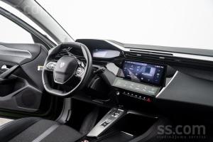 Zaļš Peugeot 308 2022 Tallina, ar dzinēja tilpumu 1.20 L un nobraukumu 75 tūkst. km par 17999 €, foto 14 vietnē AUTOMOTO.COM.LV
