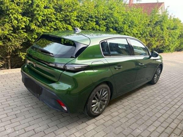 Green Peugeot 308 2022 in Marijampole, with an engine capacity of 1.20 L and mileage of 72 thousand km for 13499 €, photo 4 on AUTOMOTO.COM.LV
