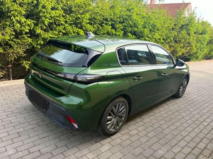 Green Peugeot 308 2022 in Marijampole, with an engine capacity of 1.20 L and mileage of 72 thousand km for 13499 €, photo 4 on AUTOMOTO.COM.LV