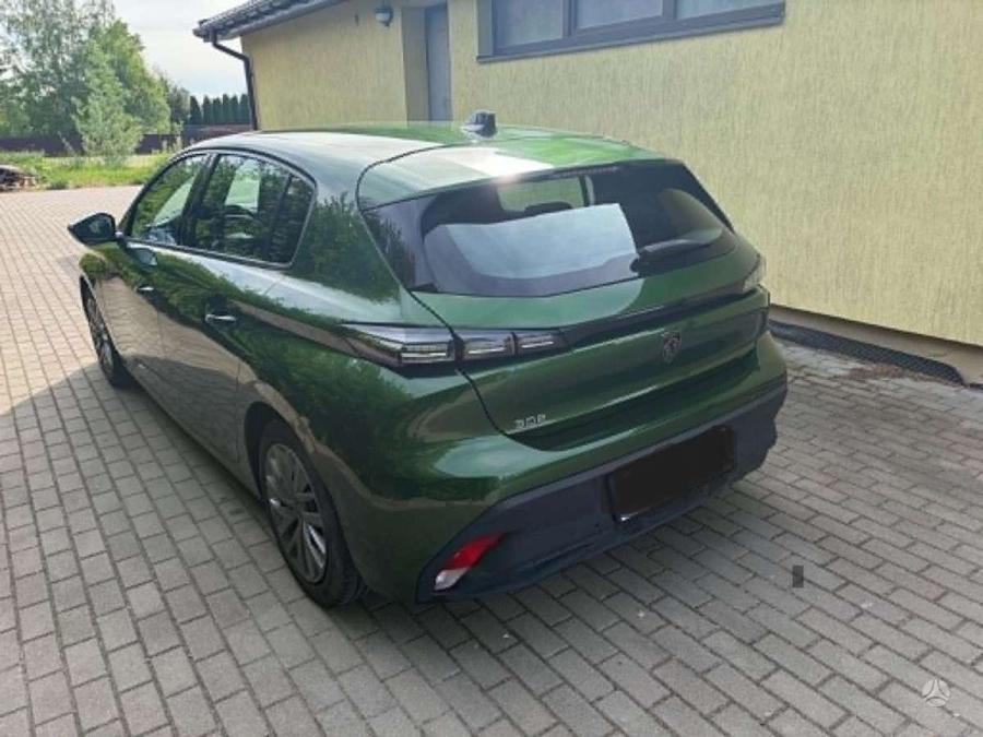 Green Peugeot 308 2022 in Marijampole, with an engine capacity of 1.20 L and mileage of 72 thousand km for 13499 €, photo 5 on AUTOMOTO.COM.LV
