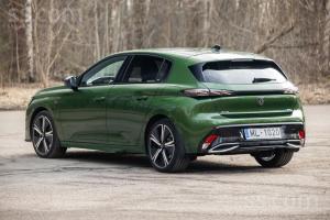 Zaļš Peugeot 308 2023 Rīga, ar dzinēja tilpumu 1.60 L un nobraukumu 47 tūkst. km par 24500 €, foto 4 vietnē AUTOMOTO.COM.LV